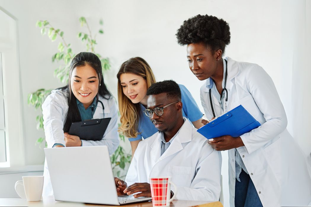 Optimizing Healthcare HR: Leveraging HRIS Systems Software for ...